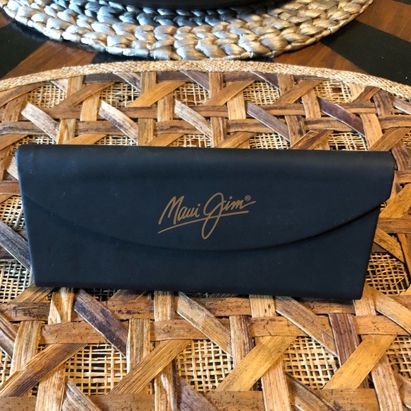 Maui Jim | Accessories | Maui Jim Black Trifold Eyeglass Case | Poshmark